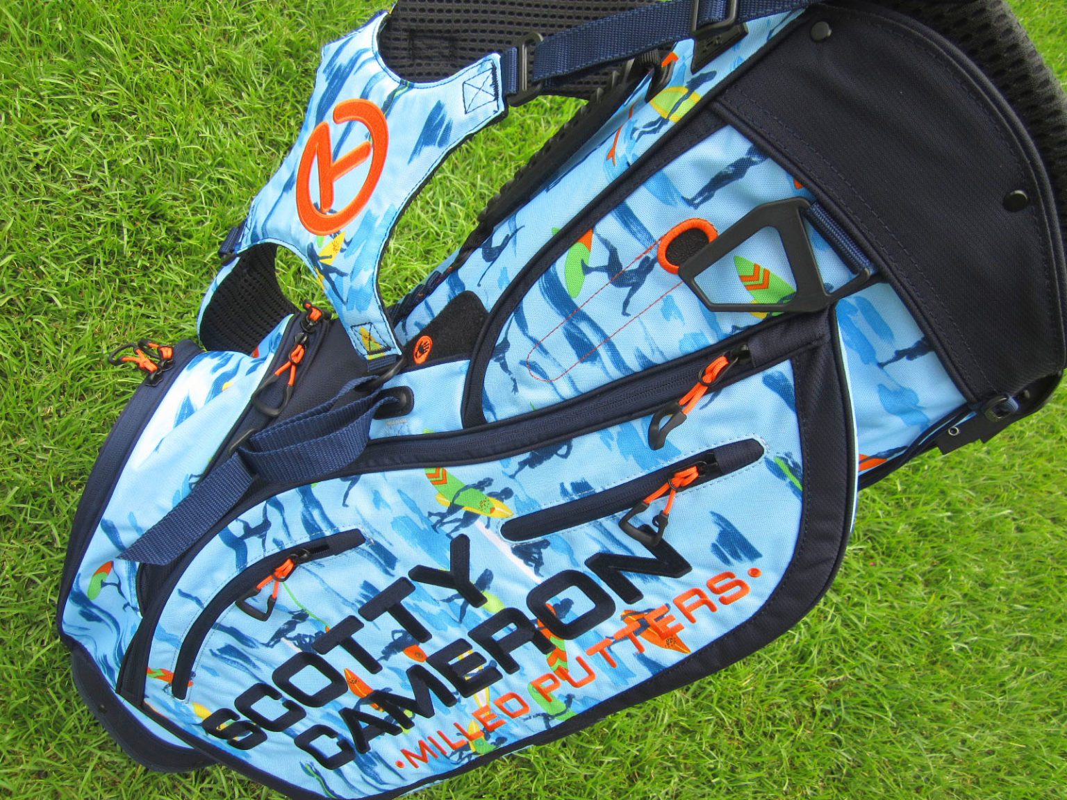 Scotty Cameron 2022 Masters Blue Surfer Pathfinder Circle T Carry Stand Bag - Tour Putter Gallery