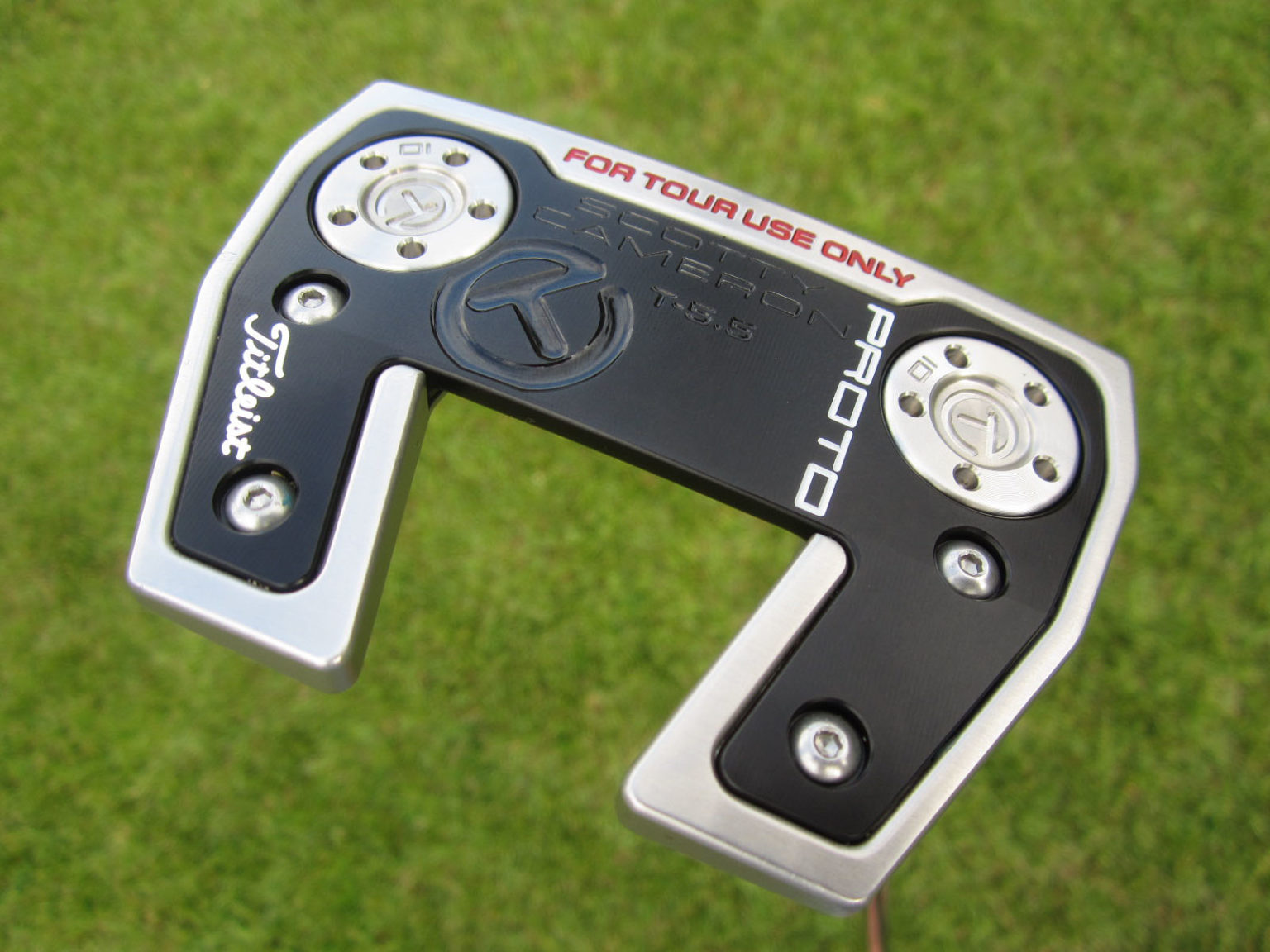 Scotty Cameron Justin Thomas Design Tour Only Phantom X T5.5 Circle T ...