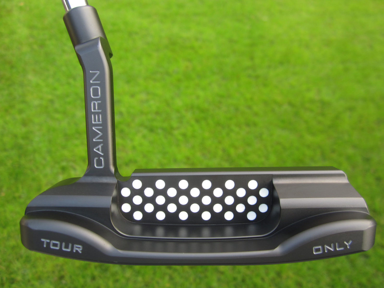 Scotty Cameron Tour Only Black T22 Newport Terylium Circle T 360G ...