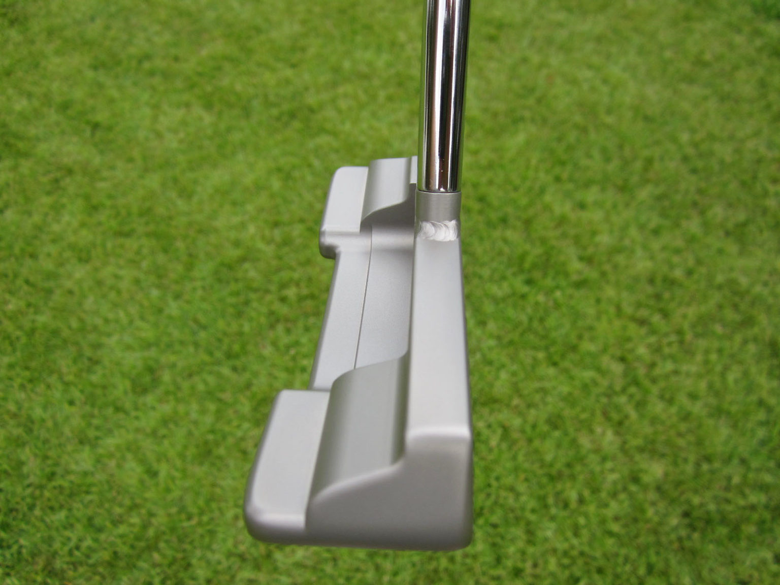 Scotty Cameron Tour Only "Naked" Newport 2 Notchback Select Circle T 360G w/ Welded Centershaft ...