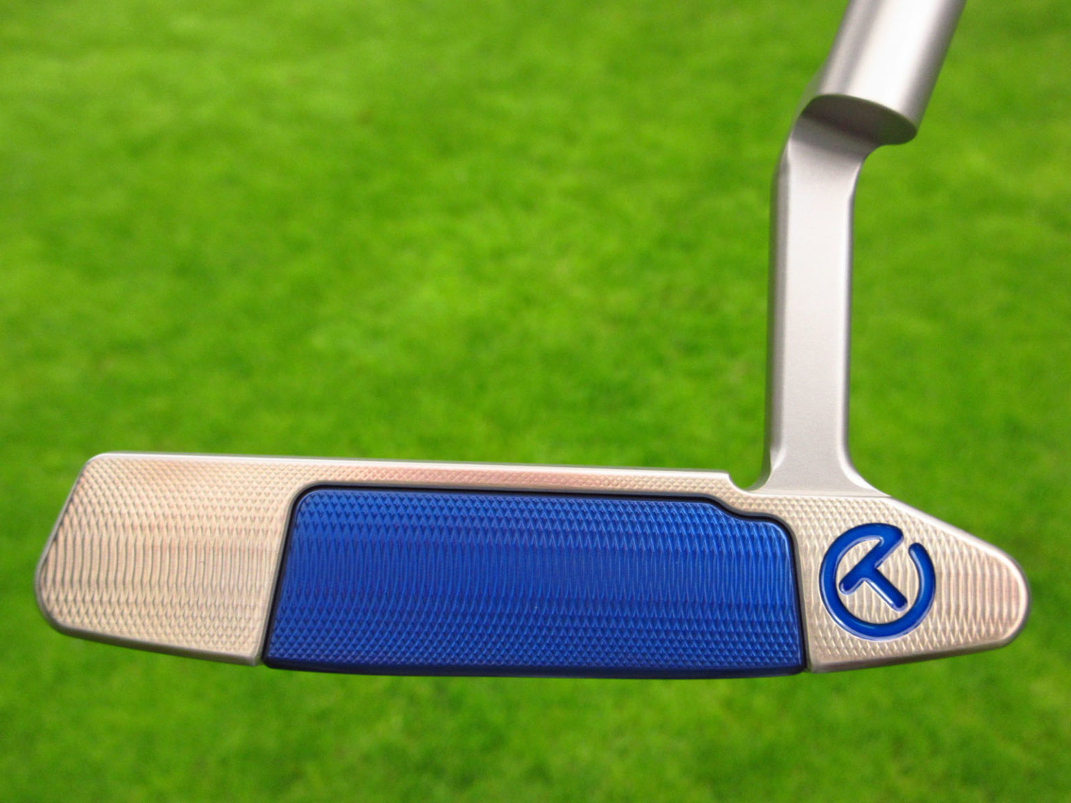 Scotty Cameron Tour Only "Two-Tone" Chromatic Bronze & Blue Concept 2 ...